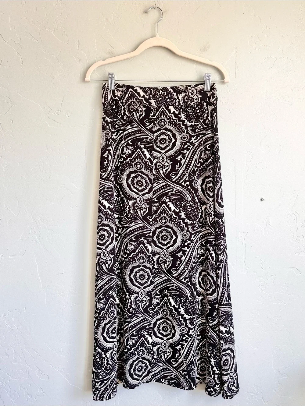 Papillon Blanc | Skirts | Papillon Womens Black White Paisley Summer ...